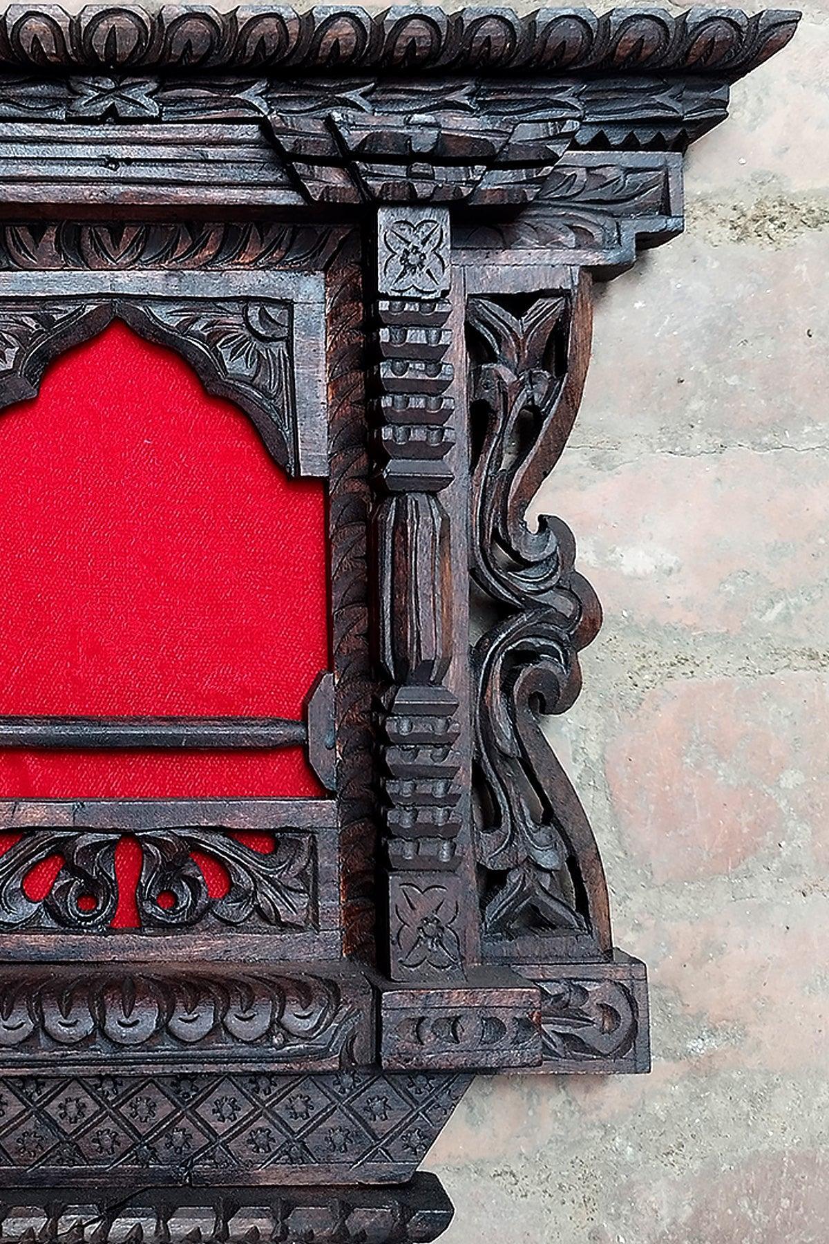 Traditional Newari Handcrafted Wooden small Photo Frame – Vajracrafts