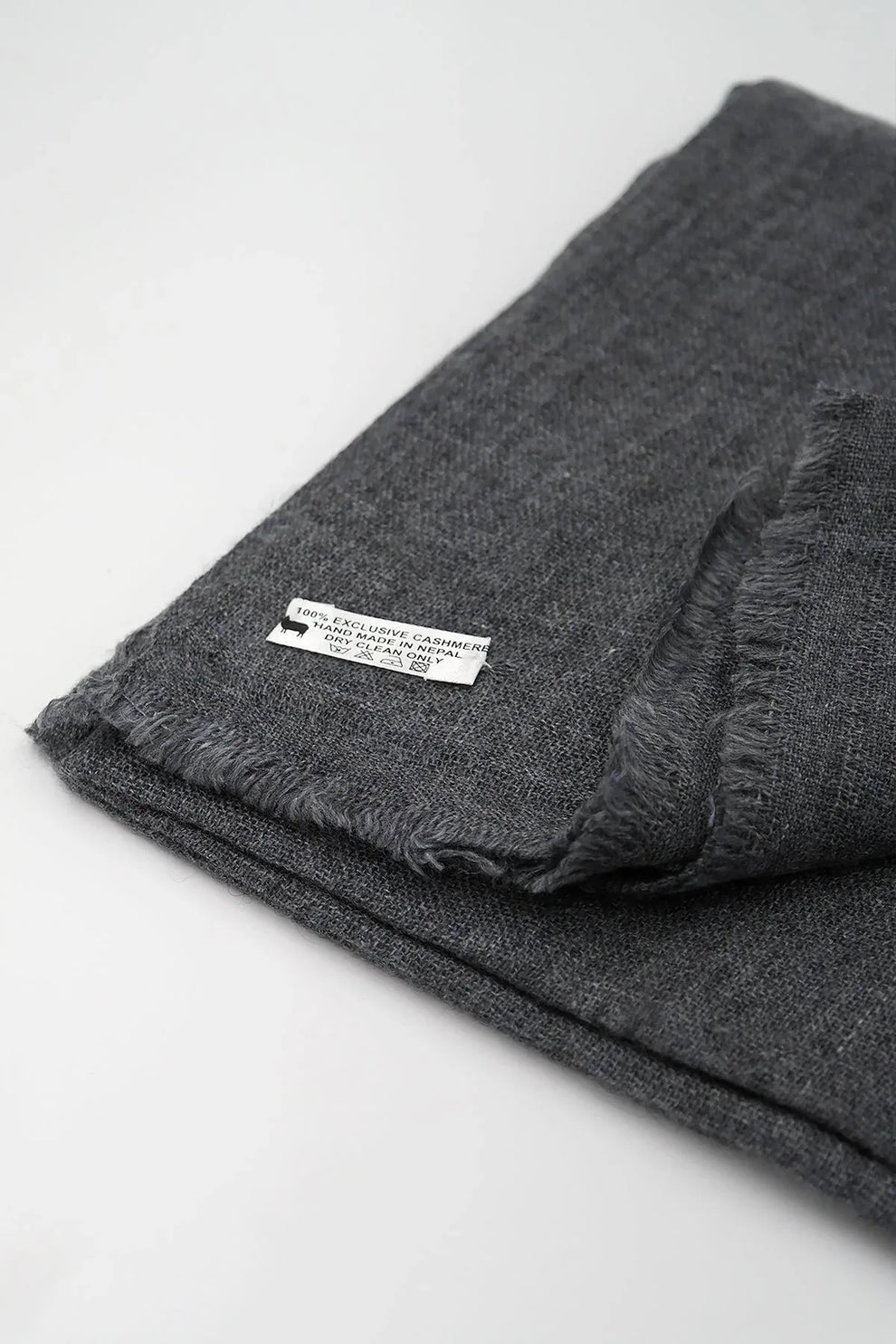 Women's Hand Made Nepalese Pashmina Shawl | Vajracrafts